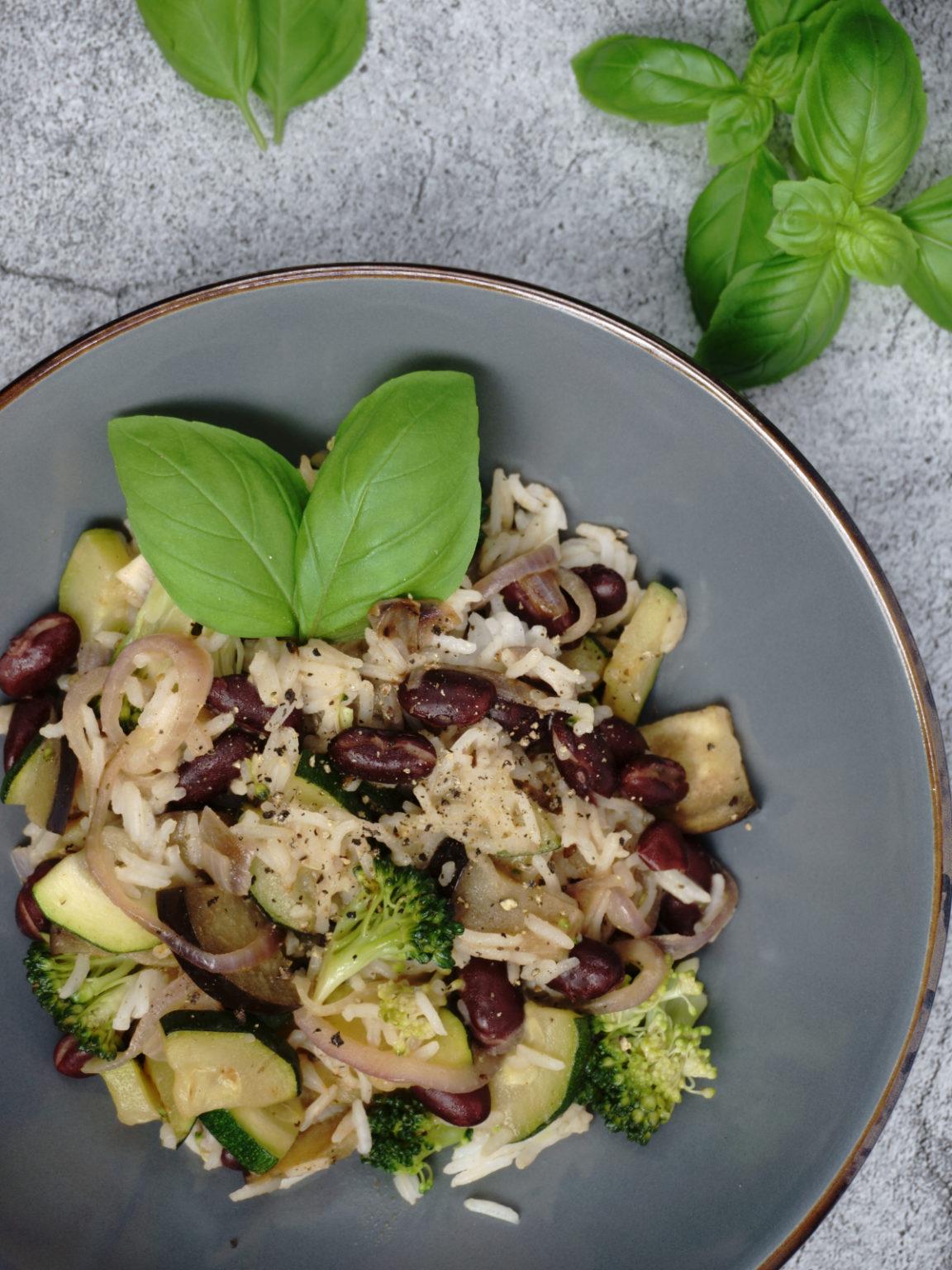 Vegan Kidney Bean Rice Pan | Healthy Recipe 🌱